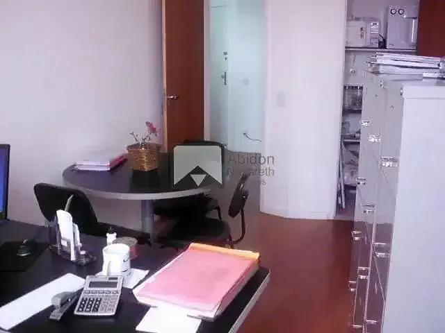 Conj. Comercial / Sala para Venda em Niterói/RJ Centro