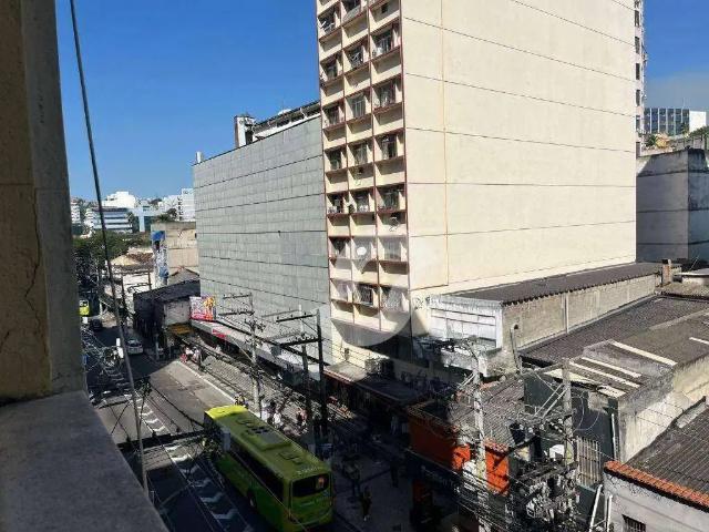Conj. Comercial / Sala para Venda em Niterói/RJ Centro
