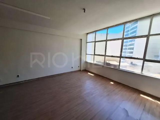 Conj. Comercial / Sala para Venda em Niterói/RJ Centro
