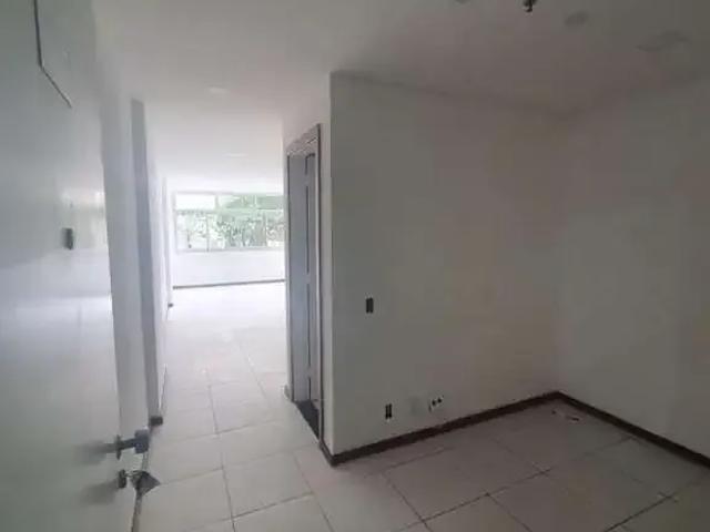 Conj. Comercial / Sala para Venda em Niterói/RJ Centro