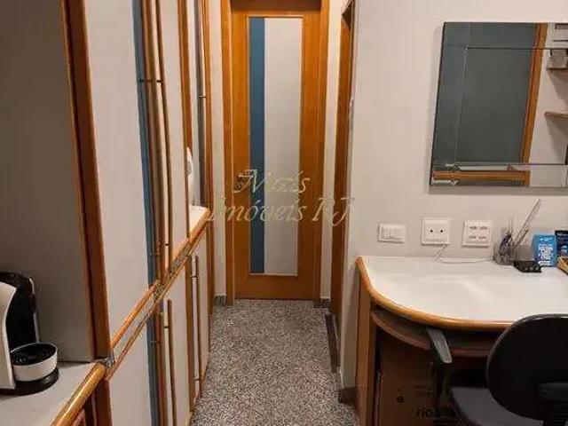 Conj. Comercial / Sala para Venda em Niterói/RJ Centro