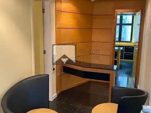 Conj. Comercial / Sala para Venda em Niterói/RJ Centro