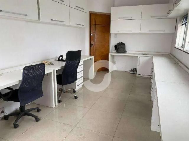 Conj. Comercial / Sala para Venda em Niterói/RJ Centro
