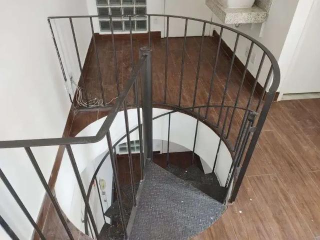 Conj. Comercial / Sala para Venda em Niterói/RJ Centro
