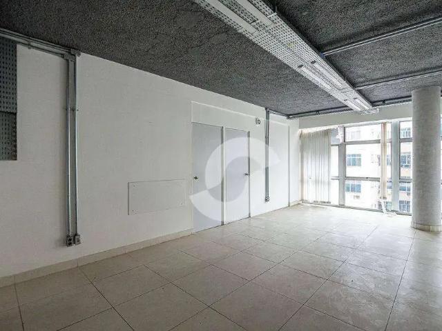 Conj. Comercial / Sala para Venda em Niterói/RJ Centro