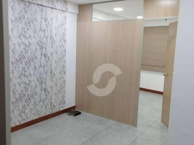 Conj. Comercial / Sala para Venda em Niterói/RJ Centro