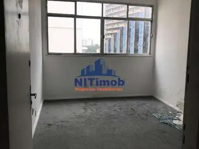 Conj. Comercial / Sala para Venda em Niterói/RJ Centro