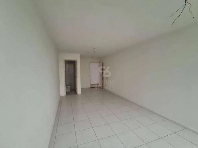 Conj. Comercial / Sala para Venda em Niterói/RJ Centro