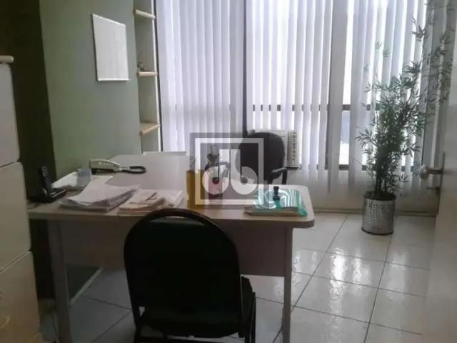 Conj. Comercial / Sala para Venda em Niterói/RJ Centro
