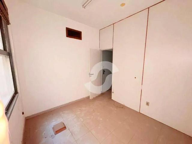 Conj. Comercial / Sala para Venda em Niterói/RJ Centro