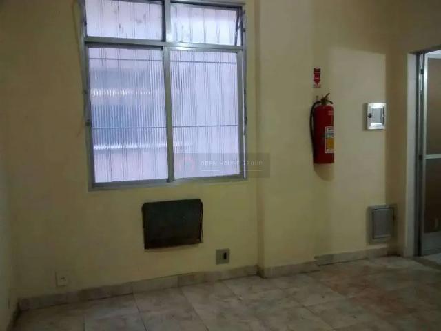 Conj. Comercial / Sala para Venda em Niterói/RJ Centro