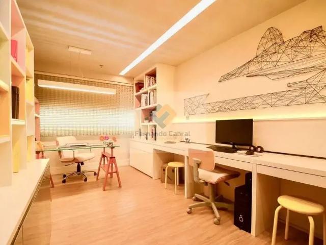 Conj. Comercial / Sala para Venda em Niterói/RJ Centro