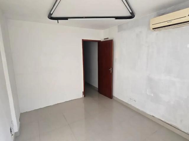 Conj. Comercial / Sala para Venda em Niterói/RJ Centro