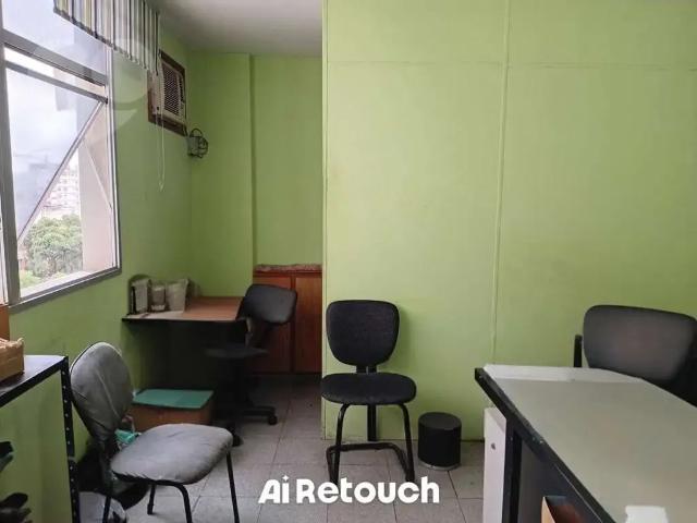 Conj. Comercial / Sala para Venda em Niterói/RJ Centro