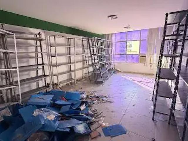 Conj. Comercial / Sala para Venda em Niterói/RJ Centro
