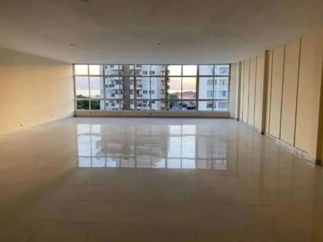 Conj. Comercial / Sala para Venda em Niterói/RJ Centro