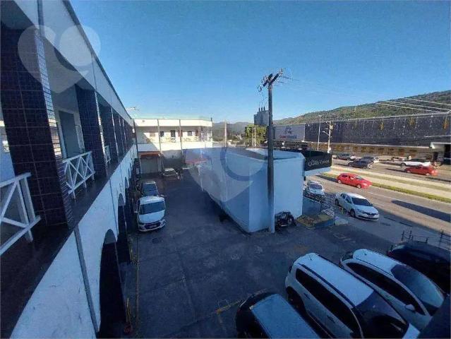 Conj. Comercial / Sala para Venda em Niterói/RJ Itaipu