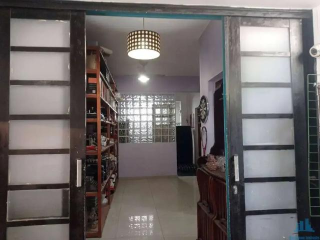 Conj. Comercial / Sala para Venda em Niterói/RJ São Francisco 4 Quartos