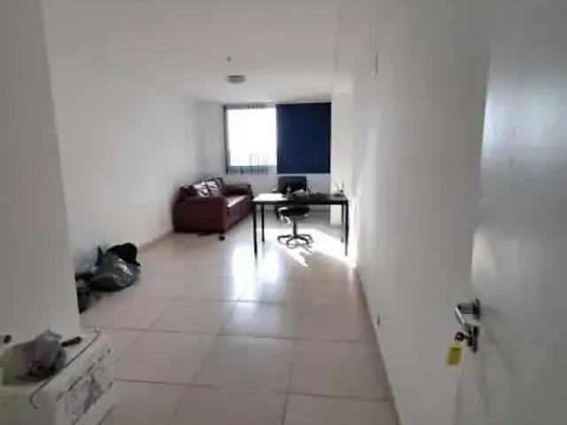 Conj. Comercial / Sala para Venda em São Gonçalo/RJ Centro