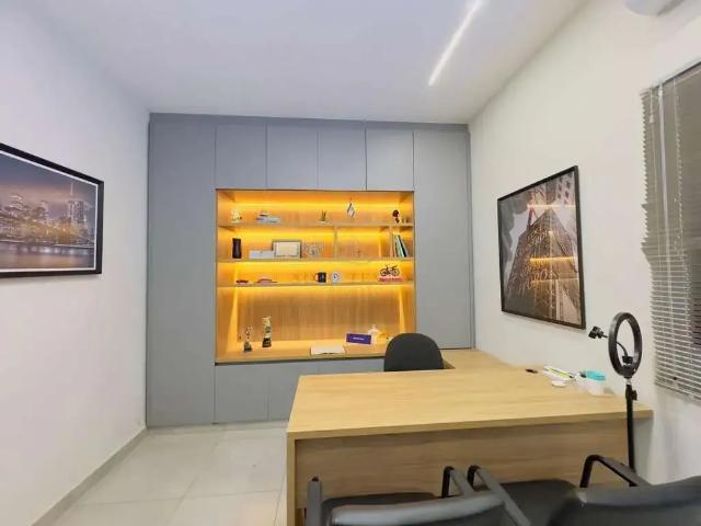 Conj. Comercial / Sala para Venda em São José do Rio Preto/SP Centro 5 Quartos