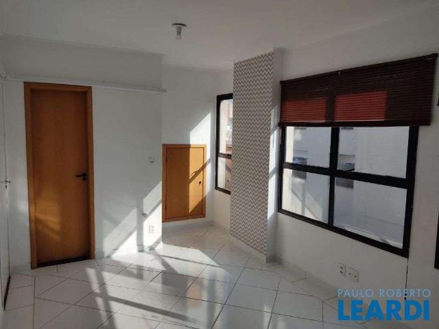 Conj. Comercial / Sala para Venda em São José dos Campos/SP Centro