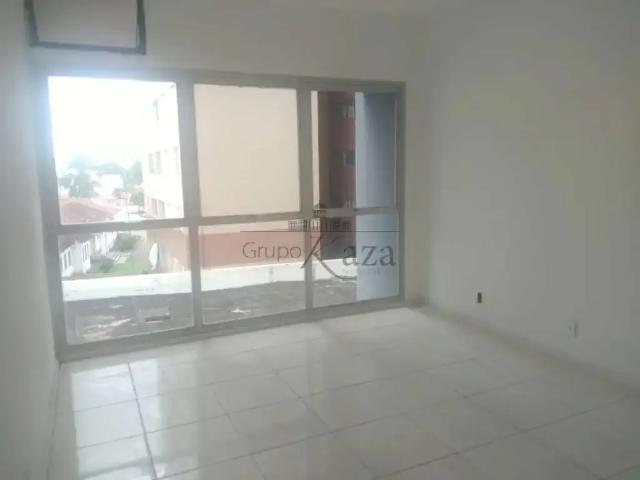 Conj. Comercial / Sala para Venda em São José dos Campos/SP Centro