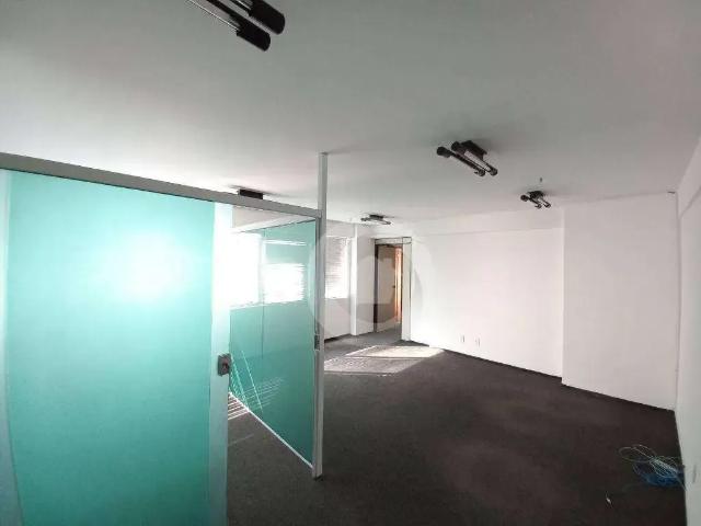 Conj. Comercial / Sala para Venda em São José dos Campos/SP Centro