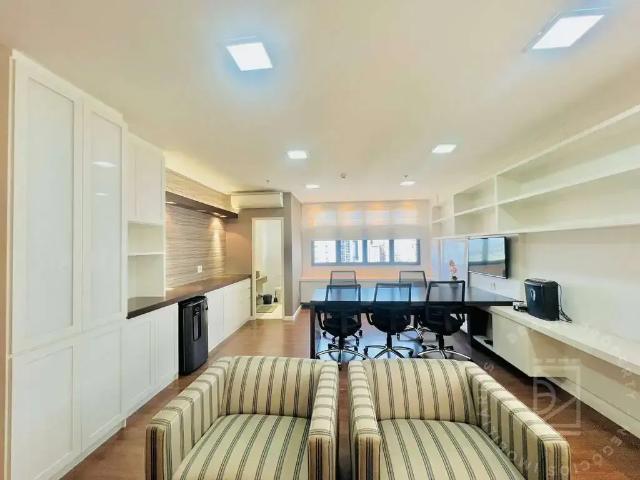Conj. Comercial / Sala para Venda em São José dos Campos/SP Jardim Aquárius