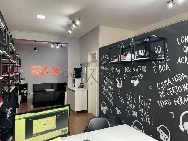 Conj. Comercial / Sala para Venda em São José dos Campos/SP Jardim Aquárius