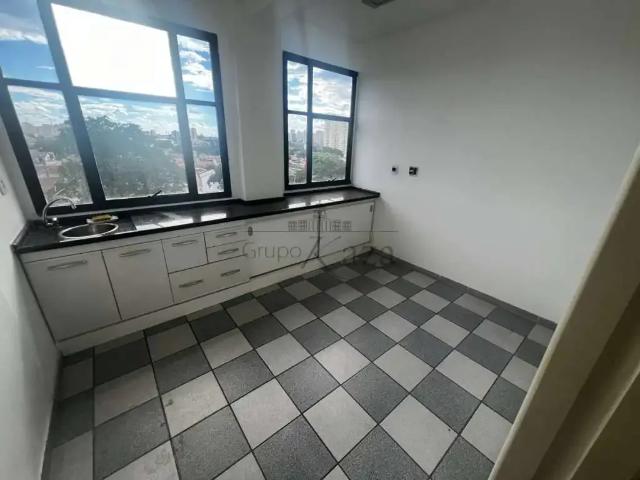 Conj. Comercial / Sala para Venda em São José dos Campos/SP Jardim Satélite