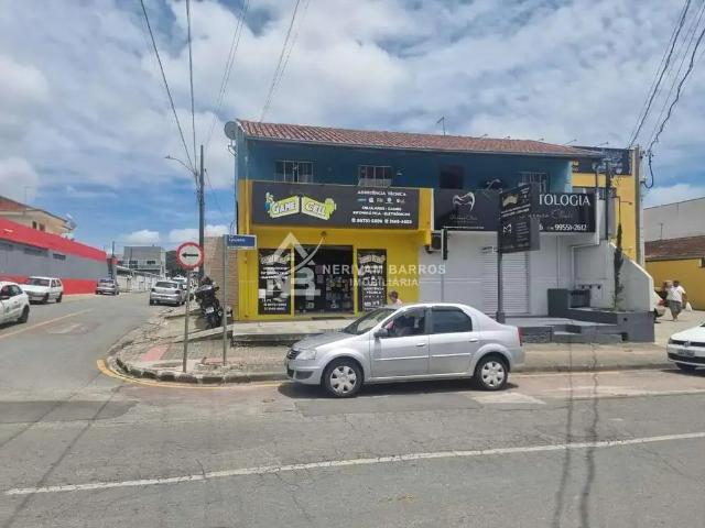Conj. Comercial / Sala para Venda em São José dos Pinhais/PR Borda do Campo 7 Quartos