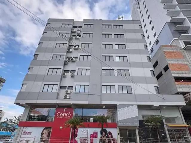 Conj. Comercial / Sala para Venda em São José/SC Kobrasol
