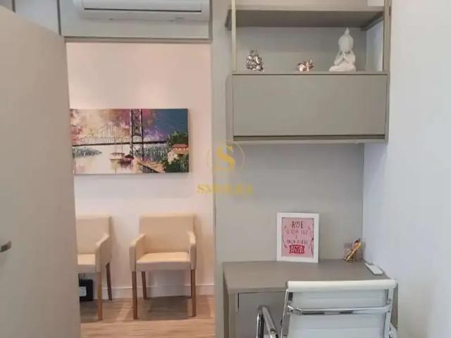 Conj. Comercial / Sala para Venda em São José/SC Kobrasol