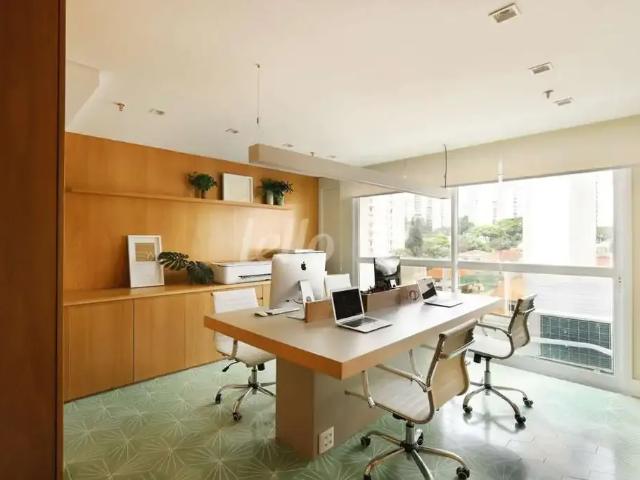 Conj. Comercial / Sala para Venda em São Paulo/SP Campo Belo