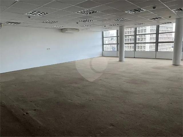 Conj. Comercial / Sala para Venda em São Paulo/SP Centro