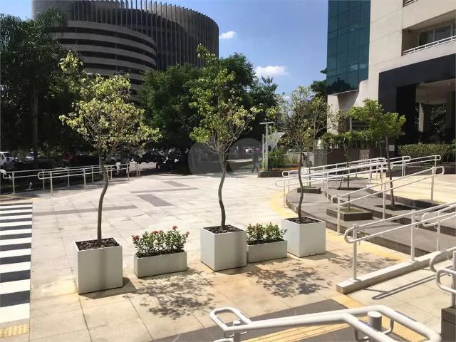 Conj. Comercial / Sala para Venda em São Paulo/SP Chácara Santo Antônio