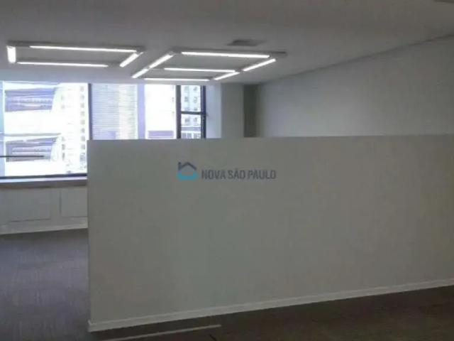 Conj. Comercial / Sala para Venda em São Paulo/SP Cidade Monções