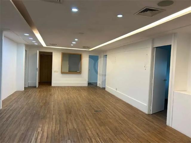 Conj. Comercial / Sala para Venda em São Paulo/SP Alto de Pinheiros