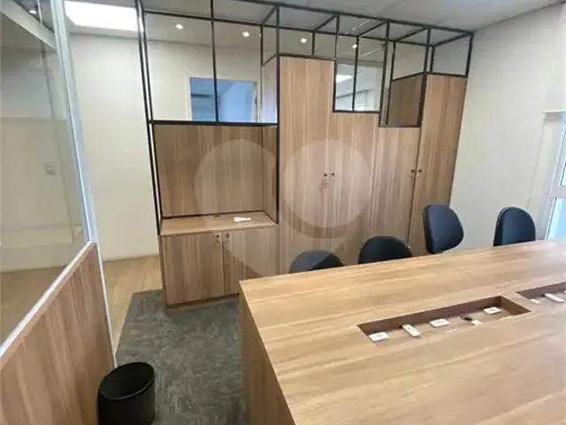 Conj. Comercial / Sala para Venda em São Paulo/SP Barra Funda