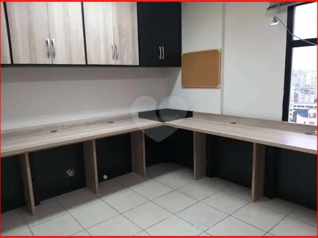 Conj. Comercial / Sala para Venda em São Paulo/SP Barra Funda