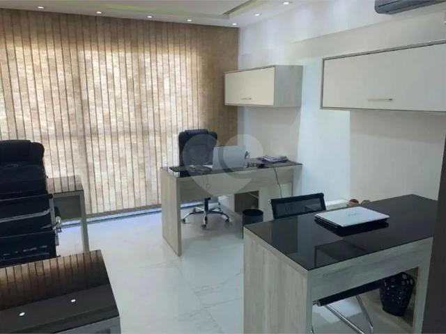 Conj. Comercial / Sala para Venda em São Paulo/SP Barra Funda