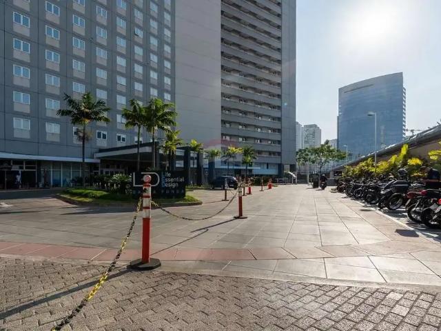 Conj. Comercial / Sala para Venda em São Paulo/SP Barra Funda