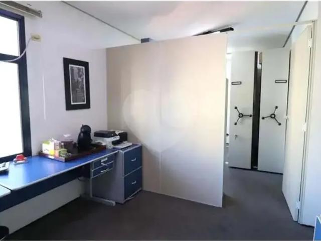 Conj. Comercial / Sala para Venda em São Paulo/SP Barra Funda