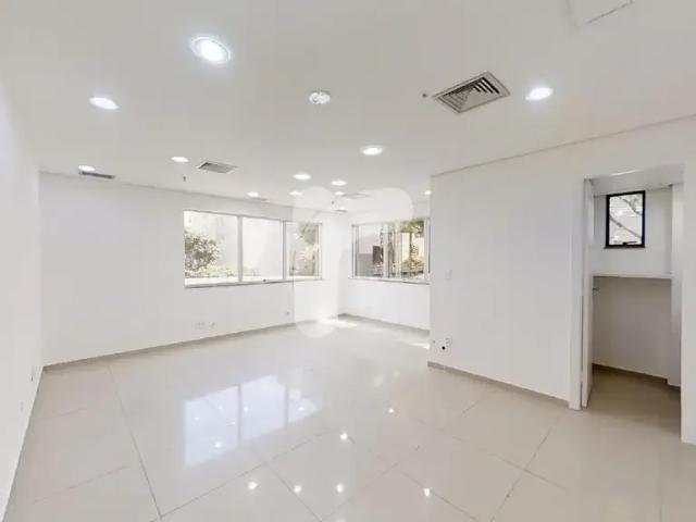 Conj. Comercial / Sala para Venda em São Paulo/SP Itaim Bibi