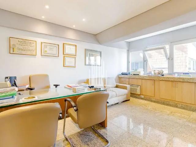 Conj. Comercial / Sala para Venda em São Paulo/SP Itaim Bibi