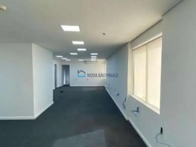 Conj. Comercial / Sala para Venda em São Paulo/SP Itaim Bibi