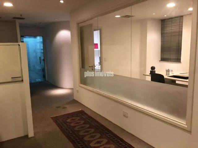 Conj. Comercial / Sala para Venda em São Paulo/SP Itaim Bibi