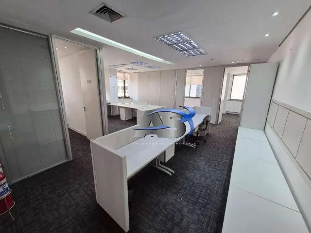 Conj. Comercial / Sala para Venda em São Paulo/SP Itaim Bibi