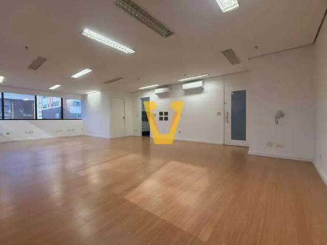 Conj. Comercial / Sala para Venda em São Paulo/SP Itaim Bibi