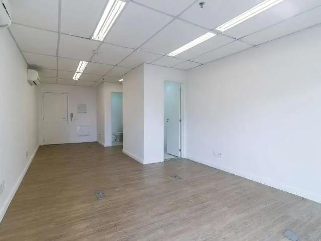 Conj. Comercial / Sala para Venda em São Paulo/SP Liberdade